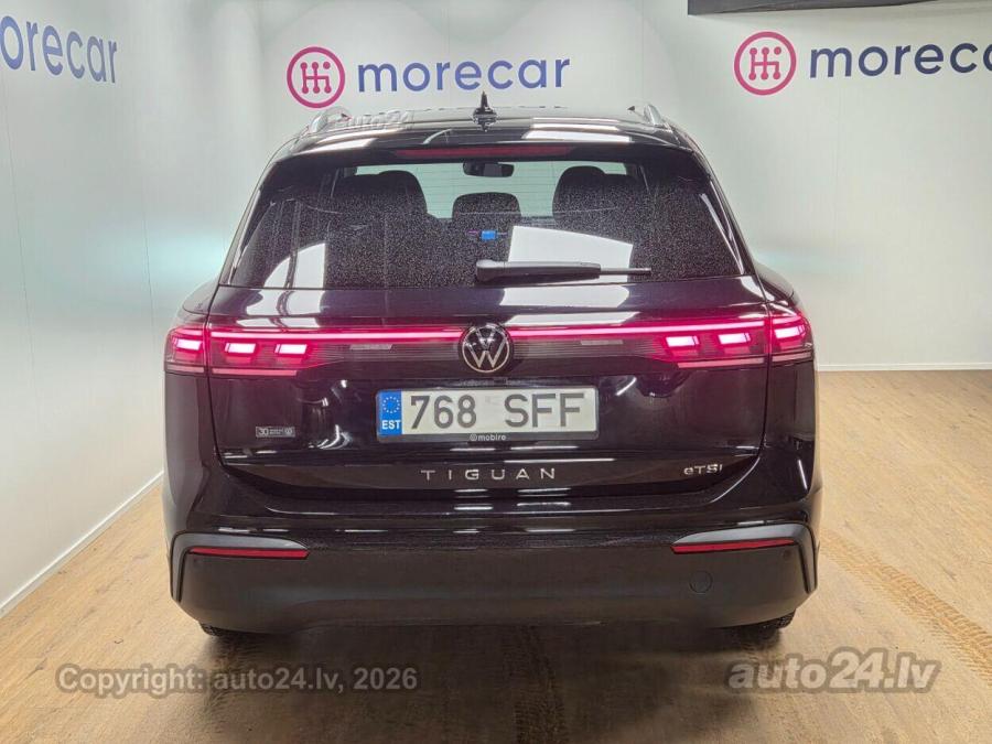 Black Volkswagen Tiguan 2024 in Tallinn, with an engine capacity of 1.50 L and mileage of 36 thousand km for 30900 €, photo 5 on AUTOMOTO.COM.LV