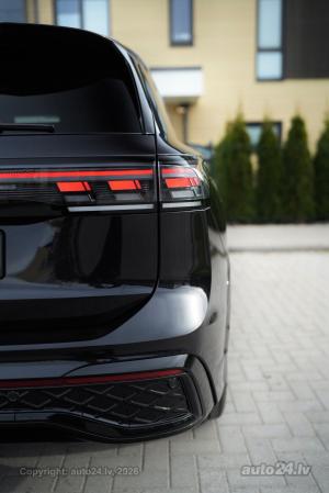 Melns Volkswagen Tiguan 2024 Tallina, ar dzinēja tilpumu 2.00 L un nobraukumu 21 tūkst. km par 43900 €, foto 7 vietnē AUTOMOTO.COM.LV