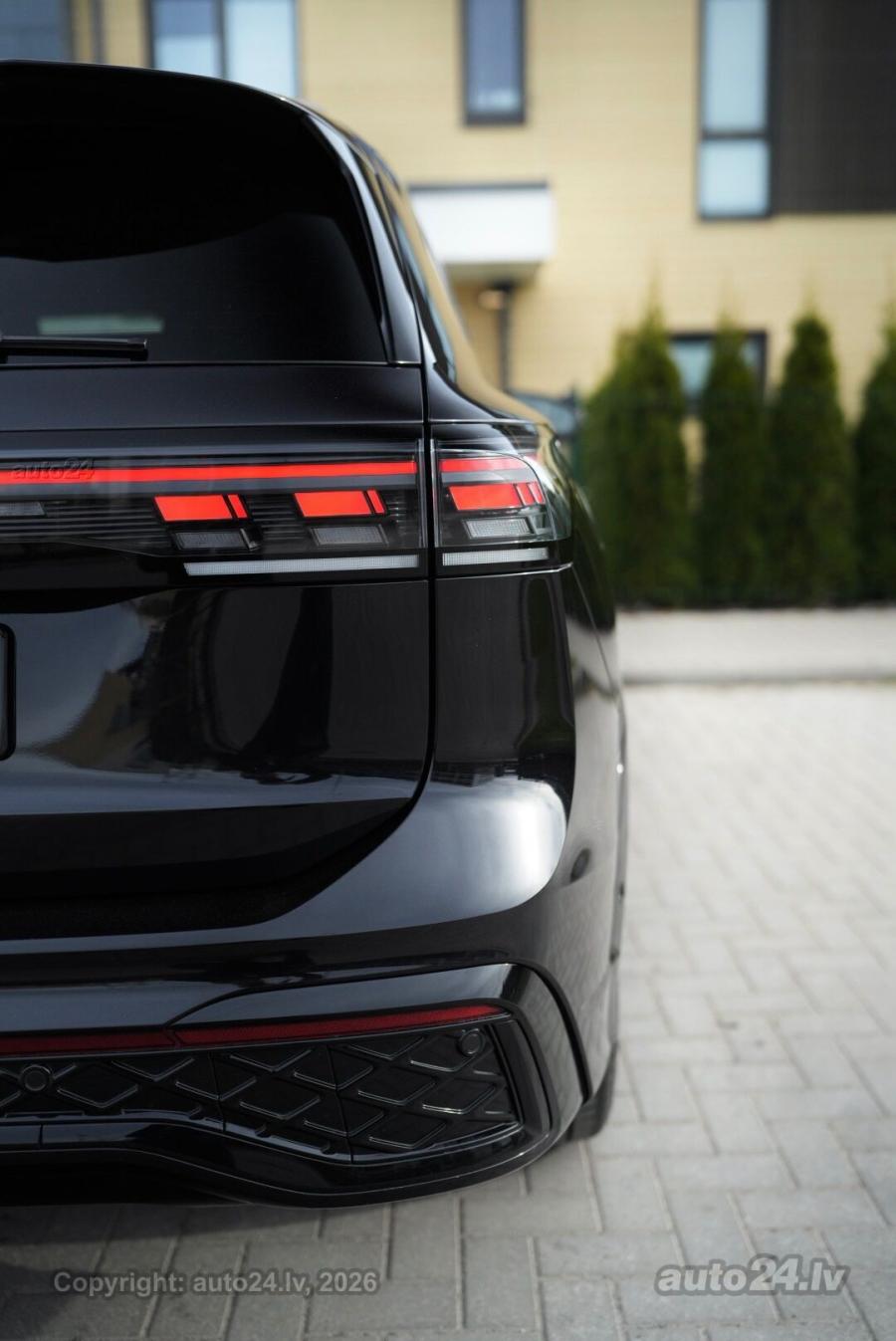 Melns Volkswagen Tiguan 2024 Tallina, ar dzinēja tilpumu 2.00 L un nobraukumu 21 tūkst. km par 43900 €, foto 7 vietnē AUTOMOTO.COM.LV