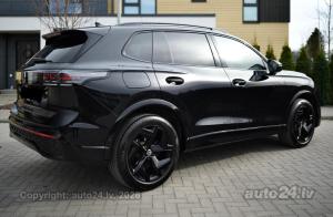 Melns Volkswagen Tiguan 2024 Tallina, ar dzinēja tilpumu 2.00 L un nobraukumu 21 tūkst. km par 43900 €, foto 8 vietnē AUTOMOTO.COM.LV