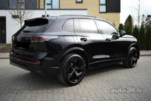 Melns Volkswagen Tiguan 2024 Tallina, ar dzinēja tilpumu 2.00 L un nobraukumu 21 tūkst. km par 43900 €, foto 9 vietnē AUTOMOTO.COM.LV