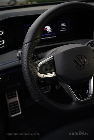 Melns Volkswagen Tiguan 2024 Tallina, ar dzinēja tilpumu 2.00 L un nobraukumu 21 tūkst. km par 43900 €, foto 14 vietnē AUTOMOTO.COM.LV
