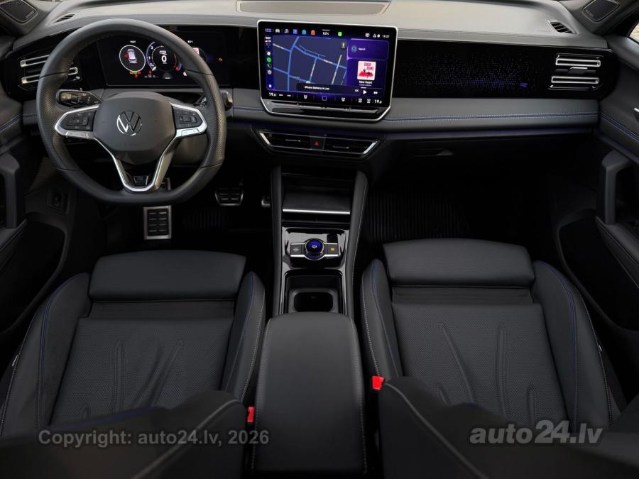 Melns Volkswagen Tiguan 2024 Tallina, ar dzinēja tilpumu 2.00 L un nobraukumu 21 tūkst. km par 43900 €, foto 18 vietnē AUTOMOTO.COM.LV