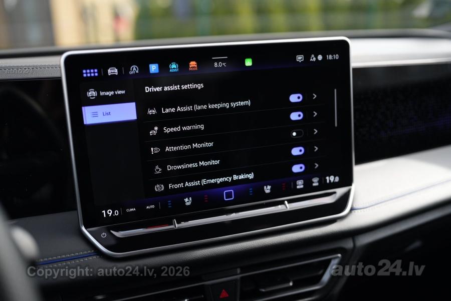 Melns Volkswagen Tiguan 2024 Tallina, ar dzinēja tilpumu 2.00 L un nobraukumu 21 tūkst. km par 43900 €, foto 26 vietnē AUTOMOTO.COM.LV