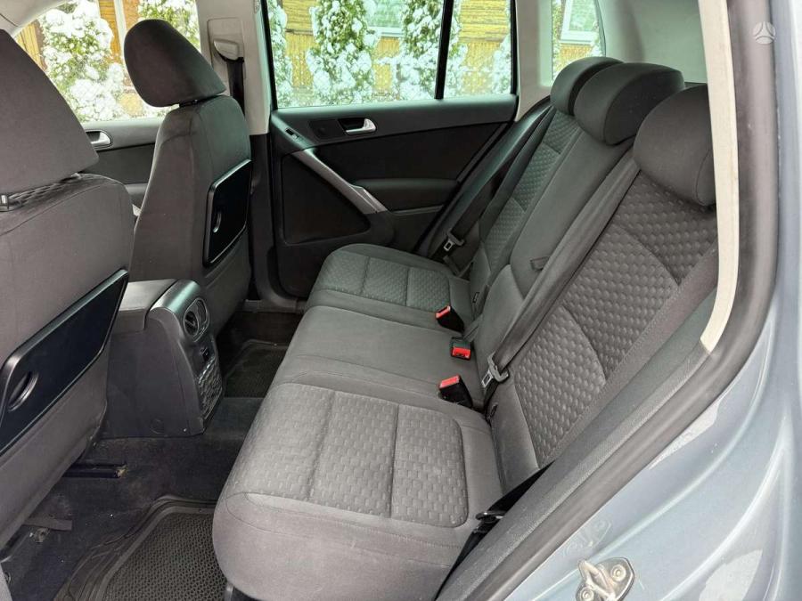 Zils Volkswagen Tiguan 2007 Kauņa, ar dzinēja tilpumu 1.97 L un nobraukumu 299 tūkst. km par 4650 €, foto 9 vietnē AUTOMOTO.COM.LV