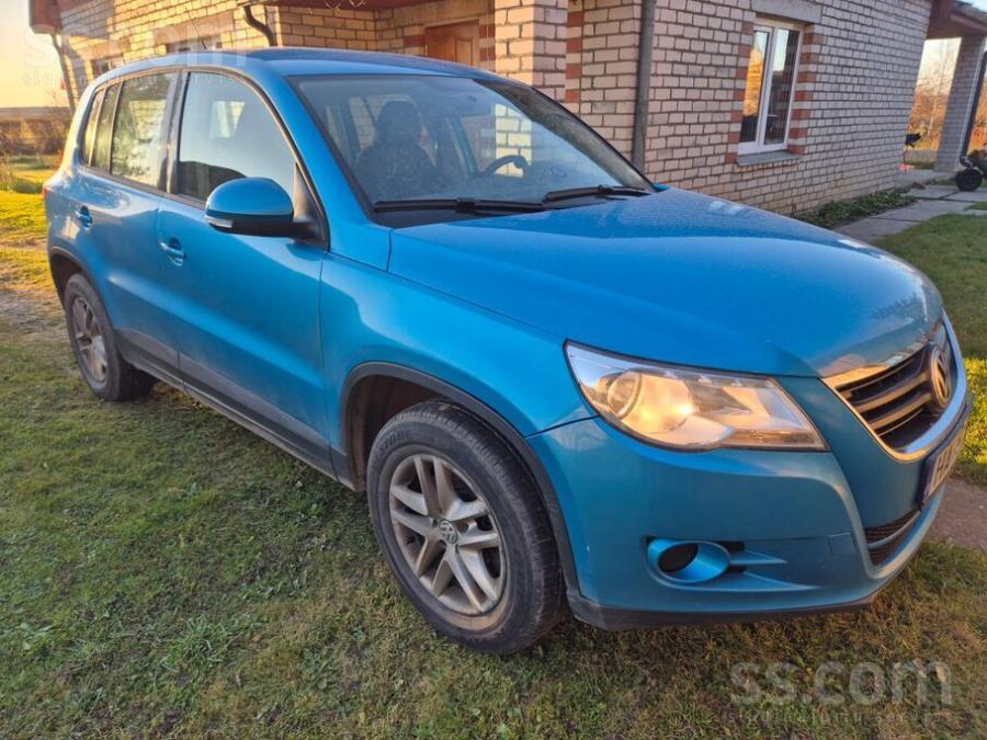 Zils Volkswagen Tiguan 2008 Preiļi, ar dzinēja tilpumu 1.40 L un nobraukumu 188 tūkst. km par 3900 €, foto 1 vietnē AUTOMOTO.COM.LV