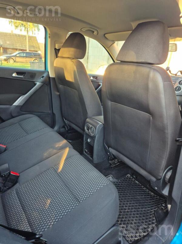 Blue Volkswagen Tiguan 2008 in Preili, with an engine capacity of 1.40 L and mileage of 188 thousand km for 3900 €, photo 3 on AUTOMOTO.COM.LV