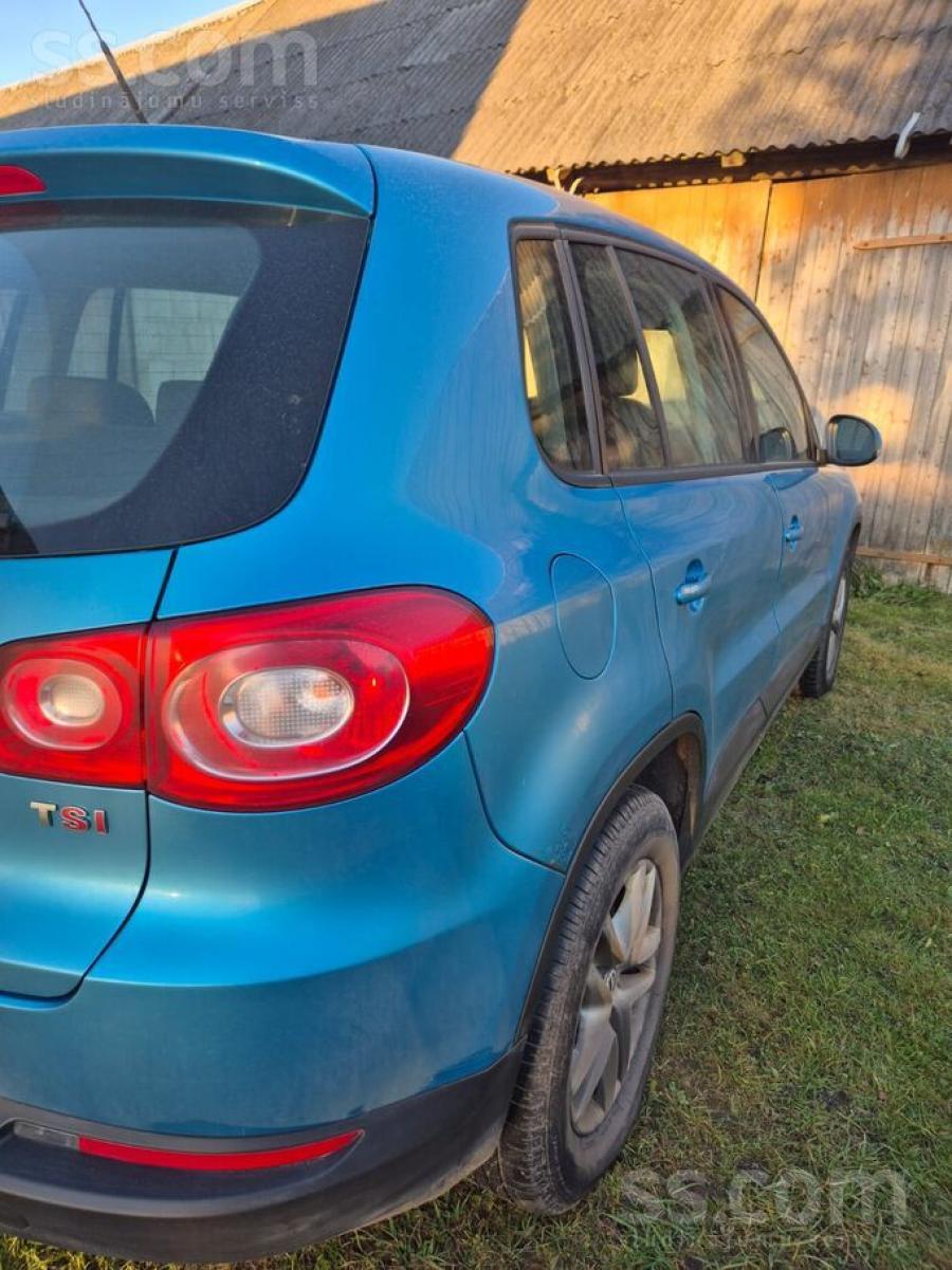 Zils Volkswagen Tiguan 2008 Preiļi, ar dzinēja tilpumu 1.40 L un nobraukumu 188 tūkst. km par 3900 €, foto 5 vietnē AUTOMOTO.COM.LV