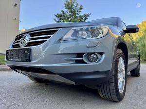 Zils Volkswagen Tiguan 2008 Kauņa, ar dzinēja tilpumu 1.97 L un nobraukumu 293 tūkst. km par 5499 €, foto  vietnē AUTOMOTO.COM.LV