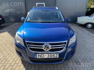 Blue Volkswagen Tiguan 2009 in Riga, with an engine capacity of 2.00 L and mileage of 311 thousand km for 4700 €, photo 2 on AUTOMOTO.COM.LV