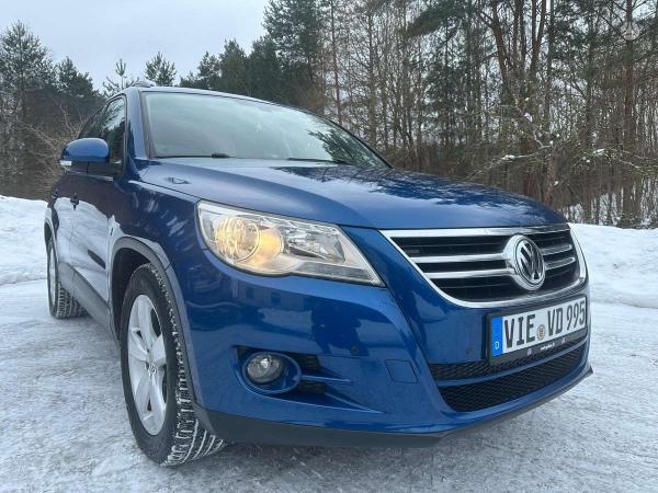 Blue Volkswagen Tiguan 2009 in Vilnius, with an engine capacity of 1.97 L and mileage of 270 thousand km for 6500 €, photo 2 on AUTOMOTO.COM.LV