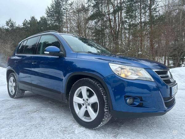 Blue Volkswagen Tiguan 2009 in Vilnius, with an engine capacity of 1.97 L and mileage of 270 thousand km for 6500 €, photo 5 on AUTOMOTO.COM.LV