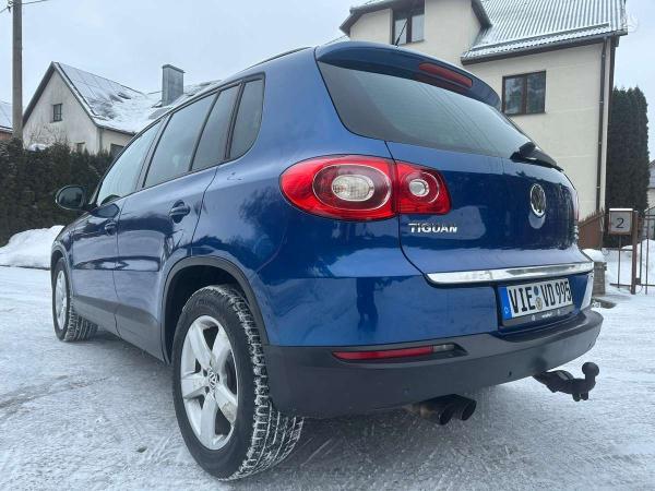 Blue Volkswagen Tiguan 2009 in Vilnius, with an engine capacity of 1.97 L and mileage of 270 thousand km for 6500 €, photo 10 on AUTOMOTO.COM.LV