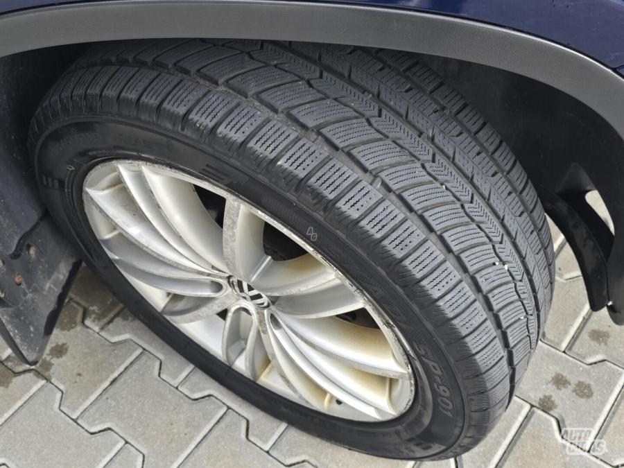 Zils Volkswagen Tiguan 2009 Šauļi, ar dzinēja tilpumu 1.40 L un nobraukumu 230 tūkst. km par 3750 €, foto 11 vietnē AUTOMOTO.COM.LV