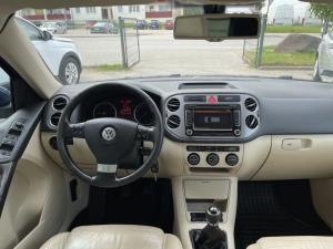 Blue Volkswagen Tiguan 2009 in Riga, with an engine capacity of 2.00 L and mileage of 368 thousand km for 4990 €, photo 5 on AUTOMOTO.COM.LV