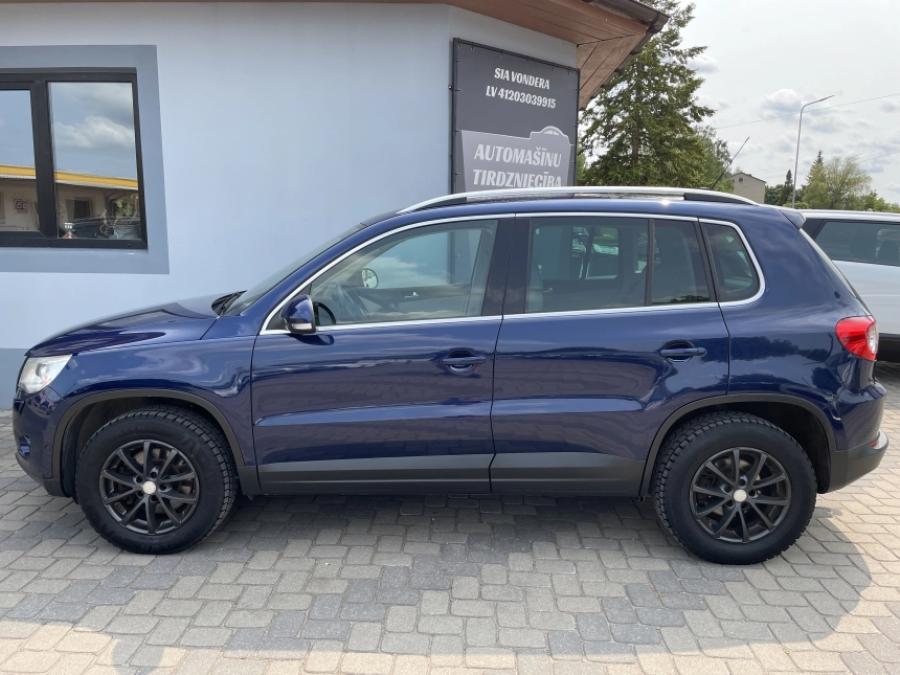 Blue Volkswagen Tiguan 2009 in Riga, with an engine capacity of 2.00 L and mileage of 368 thousand km for 4990 €, photo 13 on AUTOMOTO.COM.LV