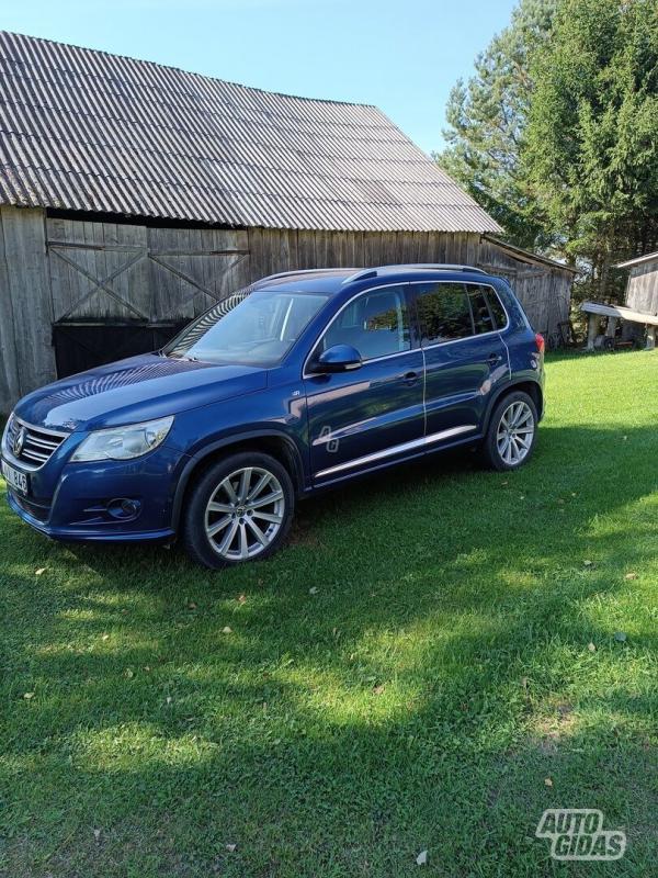 Zils Volkswagen Tiguan 2010 Kauņa, ar dzinēja tilpumu 2.00 L un nobraukumu 298 tūkst. km par 7000 €, foto 2 vietnē AUTOMOTO.COM.LV