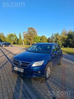 Blue Volkswagen Tiguan 2010 in Riga, with an engine capacity of 2.00 L and mileage of 302 thousand km for 4500 €, photo  on AUTOMOTO.COM.LV