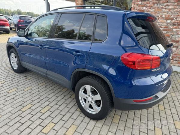 Zils Volkswagen Tiguan 2011 Talsi, ar dzinēja tilpumu 2.00 L un nobraukumu 250 tūkst. km par 7700 €, foto 6 vietnē AUTOMOTO.COM.LV