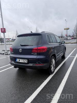 Zils Volkswagen Tiguan 2011 Rīga, ar dzinēja tilpumu 2.00 L un nobraukumu 273 tūkst. km par 10250 €, foto 5 vietnē AUTOMOTO.COM.LV