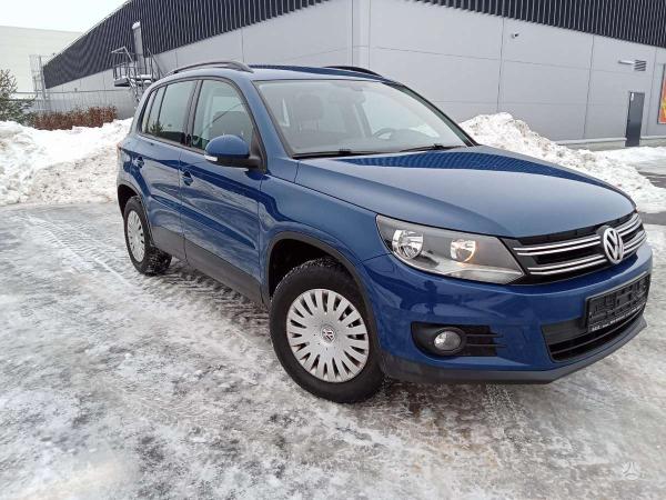 Blue Volkswagen Tiguan 2011 in Kaunas, with an engine capacity of 1.39 L and mileage of 193 thousand km for 6900 €, photo 2 on AUTOMOTO.COM.LV
