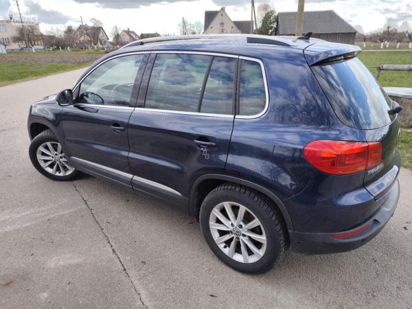 Blue Volkswagen Tiguan 2011 in Ariogala, with an engine capacity of 2.00 L and mileage of 183 thousand km for 9400 €, photo 1 on AUTOMOTO.COM.LV