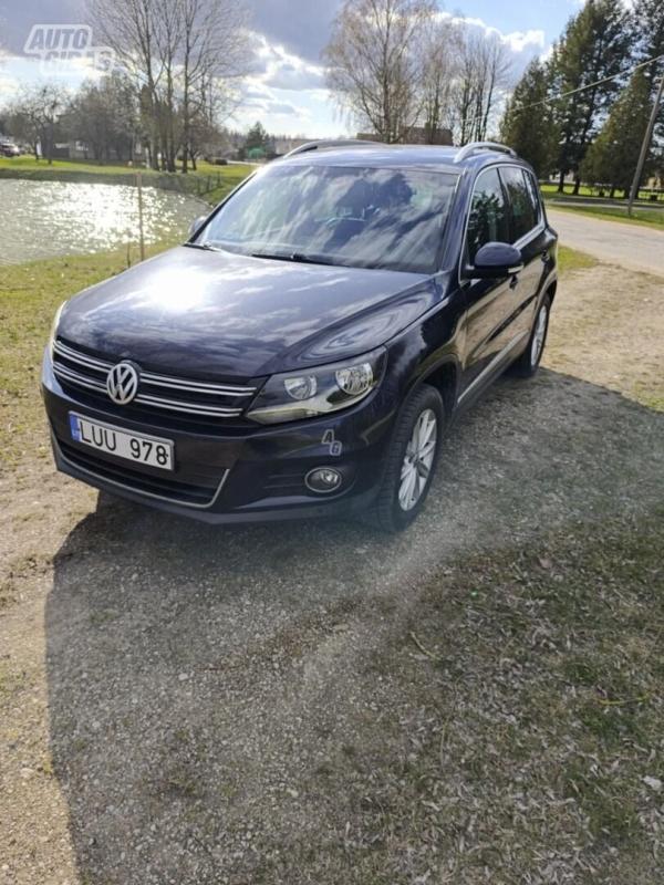 Blue Volkswagen Tiguan 2011 in Ariogala, with an engine capacity of 2.00 L and mileage of 183 thousand km for 9400 €, photo 2 on AUTOMOTO.COM.LV
