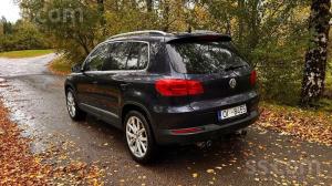Blue Volkswagen Tiguan 2011 in Aizkraukle, with an engine capacity of 2.00 L and mileage of 313 thousand km for 6650 €, photo 4 on AUTOMOTO.COM.LV