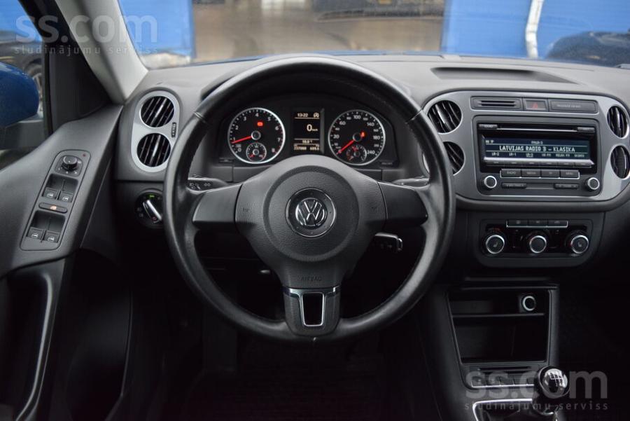 Zils Volkswagen Tiguan 2012 Rīga, ar dzinēja tilpumu 1.40 L un nobraukumu 237 tūkst. km par 4800 €, foto 9 vietnē AUTOMOTO.COM.LV