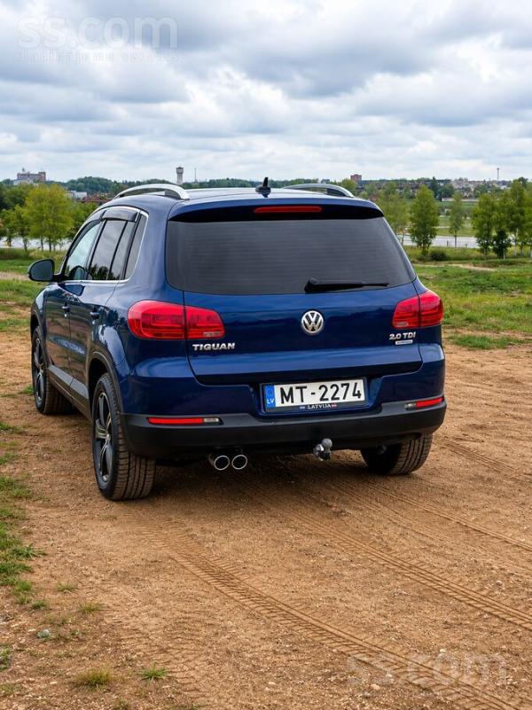 Zils Volkswagen Tiguan 2012 Daugavpils, ar dzinēja tilpumu 2.00 L un nobraukumu 253 tūkst. km par 8800 €, foto 4 vietnē AUTOMOTO.COM.LV