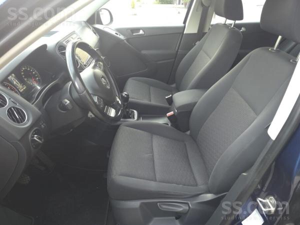 Zils Volkswagen Tiguan 2012 Kuldīga, ar dzinēja tilpumu 1.40 L un nobraukumu 213 tūkst. km par 7000 €, foto 5 vietnē AUTOMOTO.COM.LV