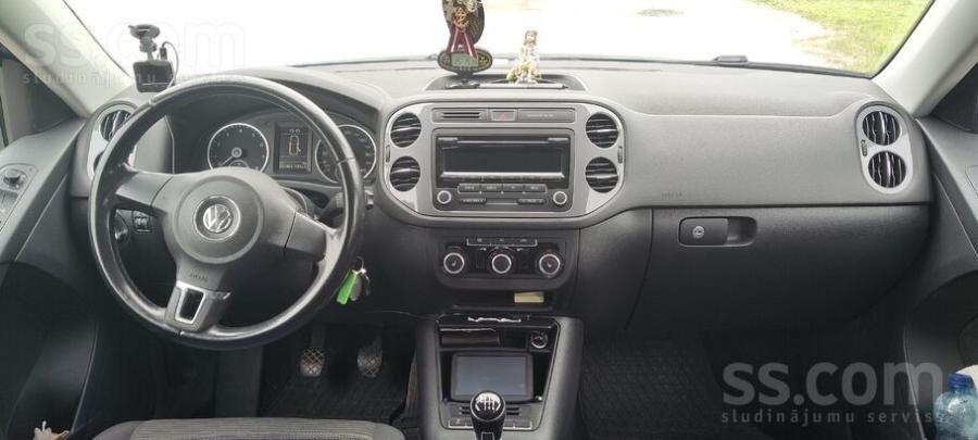 Blue Volkswagen Tiguan 2012 in Saldus, with an engine capacity of 1.40 L and mileage of 251 thousand km for 5300 €, photo 8 on AUTOMOTO.COM.LV