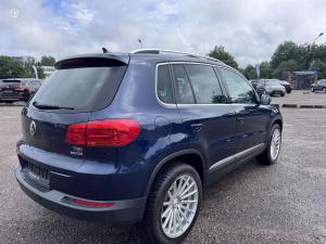 Blue Volkswagen Tiguan 2012 in Alytus, with an engine capacity of 1.39 L and mileage of 218 thousand km for 7850 €, photo 8 on AUTOMOTO.COM.LV