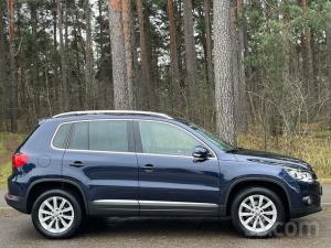 Zils Volkswagen Tiguan 2013 Valmiera, ar dzinēja tilpumu 2.00 L un nobraukumu 274 tūkst. km par 25900 €, foto 6 vietnē AUTOMOTO.COM.LV
