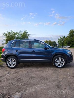 Blue Volkswagen Tiguan 2013 in Riga, with an engine capacity of 2.00 L and mileage of 155 thousand km for 12500 €, photo 6 on AUTOMOTO.COM.LV