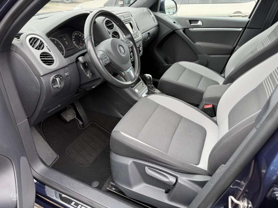 Blue Volkswagen Tiguan 2013 in Kaunas, with an engine capacity of 1.97 L and mileage of 240 thousand km for 9900 €, photo 13 on AUTOMOTO.COM.LV