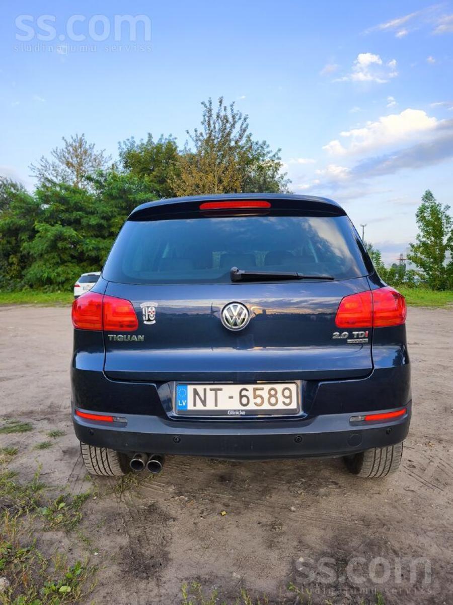 Blue Volkswagen Tiguan 2013 in Riga, with an engine capacity of 2.00 L and mileage of 155 thousand km for 10200 €, photo 8 on AUTOMOTO.COM.LV
