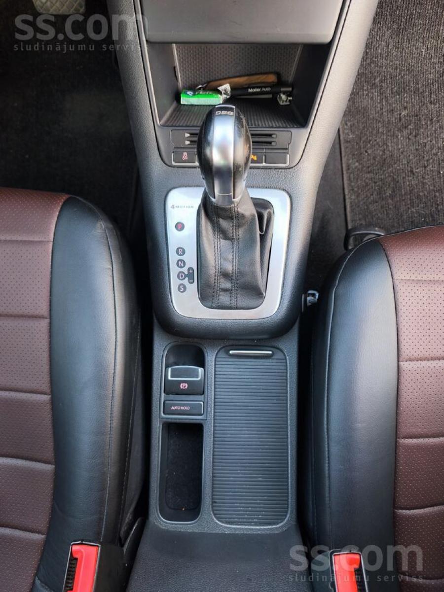 Blue Volkswagen Tiguan 2013 in Riga, with an engine capacity of 2.00 L and mileage of 155 thousand km for 10200 €, photo 19 on AUTOMOTO.COM.LV