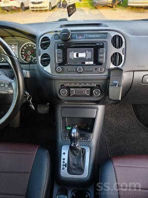Blue Volkswagen Tiguan 2013 in Riga, with an engine capacity of 2.00 L and mileage of 155 thousand km for 10200 €, photo 20 on AUTOMOTO.COM.LV