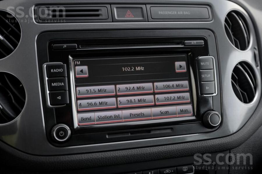 Zils Volkswagen Tiguan 2013 Talsi, ar dzinēja tilpumu 2.00 L un nobraukumu 158 tūkst. km par 7950 €, foto 19 vietnē AUTOMOTO.COM.LV