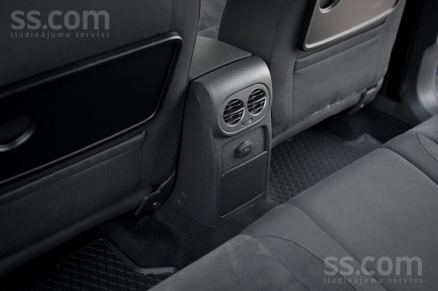 Zils Volkswagen Tiguan 2013 Talsi, ar dzinēja tilpumu 2.00 L un nobraukumu 158 tūkst. km par 7950 €, foto 25 vietnē AUTOMOTO.COM.LV