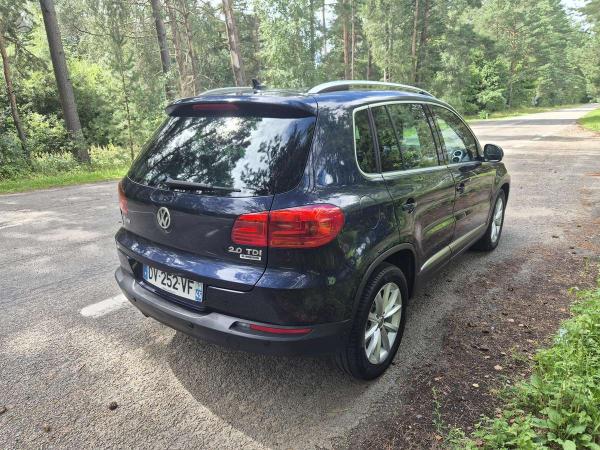 Zils Volkswagen Tiguan 2015 Tauragė, ar dzinēja tilpumu 1.97 L un nobraukumu 243 tūkst. km par 9200 €, foto 6 vietnē AUTOMOTO.COM.LV