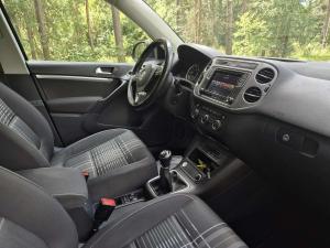 Zils Volkswagen Tiguan 2015 Tauragė, ar dzinēja tilpumu 1.97 L un nobraukumu 243 tūkst. km par 9200 €, foto 10 vietnē AUTOMOTO.COM.LV