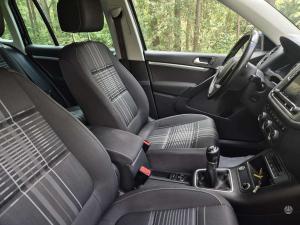 Zils Volkswagen Tiguan 2015 Tauragė, ar dzinēja tilpumu 1.97 L un nobraukumu 243 tūkst. km par 9200 €, foto 11 vietnē AUTOMOTO.COM.LV