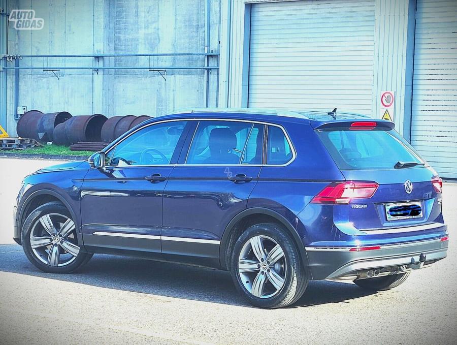 Blue Volkswagen Tiguan 2016 in Vilnius, with an engine capacity of 2.00 L and mileage of 134 thousand km for 17545 €, photo 9 on AUTOMOTO.COM.LV
