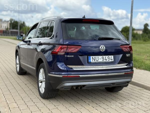 Zils Volkswagen Tiguan 2016 Daugavpils, ar dzinēja tilpumu 2.00 L un nobraukumu 92 tūkst. km par 17650 €, foto 4 vietnē AUTOMOTO.COM.LV