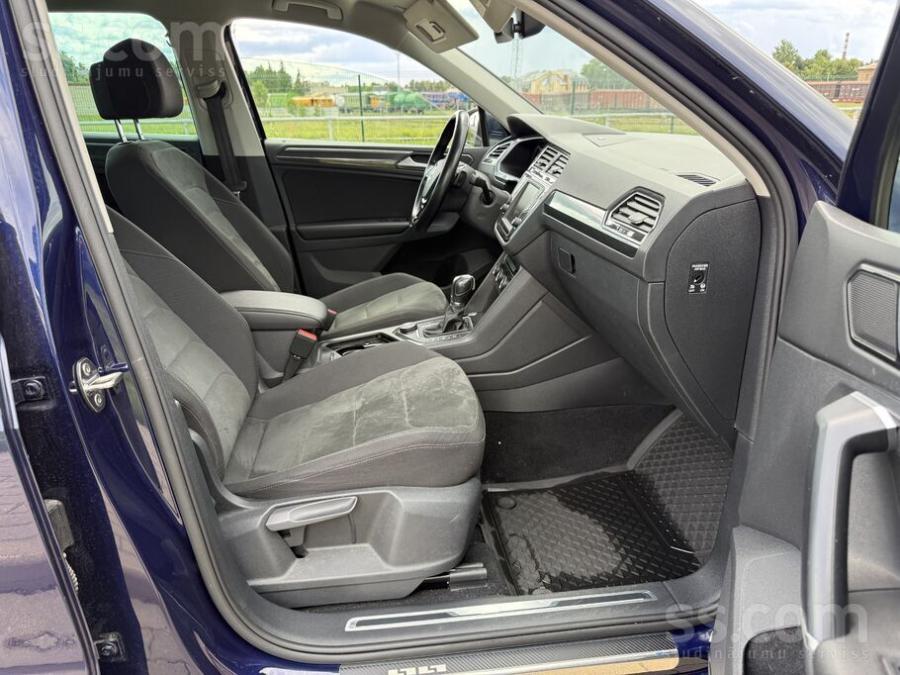 Zils Volkswagen Tiguan 2016 Daugavpils, ar dzinēja tilpumu 2.00 L un nobraukumu 92 tūkst. km par 17650 €, foto 8 vietnē AUTOMOTO.COM.LV