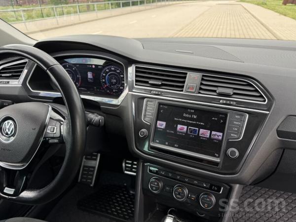Zils Volkswagen Tiguan 2016 Daugavpils, ar dzinēja tilpumu 2.00 L un nobraukumu 92 tūkst. km par 17650 €, foto 9 vietnē AUTOMOTO.COM.LV