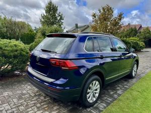 Blue Volkswagen Tiguan 2016 in Kaunas, with an engine capacity of 1.97 L and mileage of 280 thousand km for 12890 €, photo 5 on AUTOMOTO.COM.LV