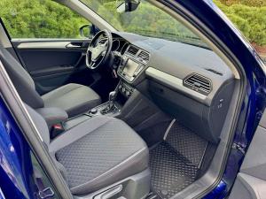 Blue Volkswagen Tiguan 2016 in Kaunas, with an engine capacity of 1.97 L and mileage of 280 thousand km for 12890 €, photo 12 on AUTOMOTO.COM.LV